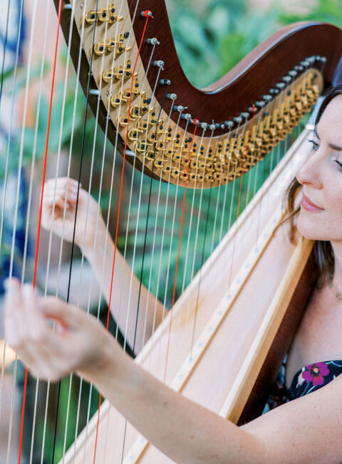 Six Steps to Picking Your Wedding Day Music | HauteFetes